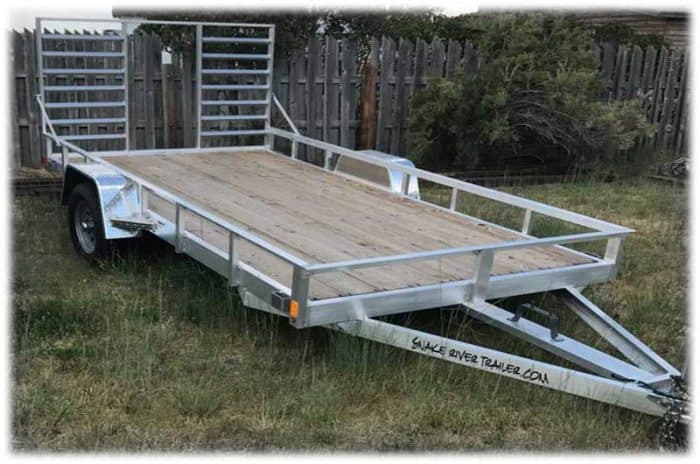 Snake River Gooseneck Flatbed Trailer • Shively Hardware